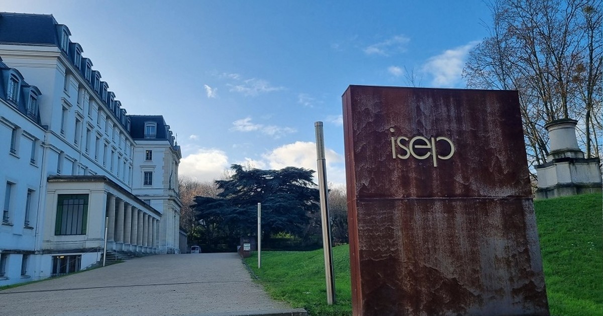 UWTSD and Institut Supérieur d’Electronique de Paris sign Memorandum of ...