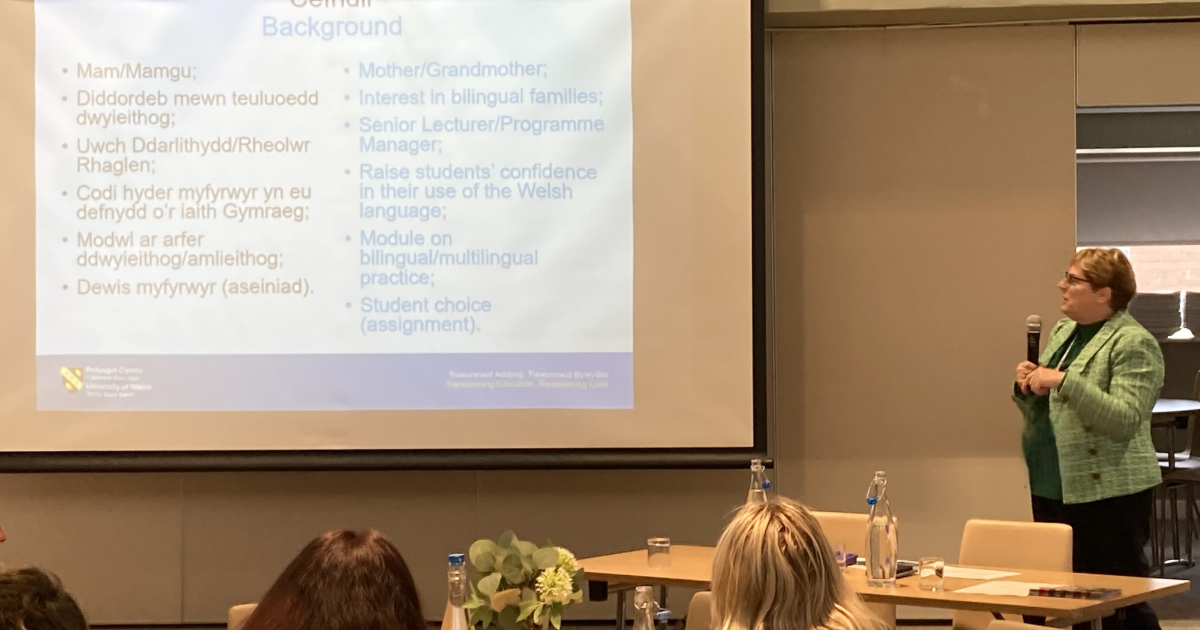 Bilingual Brilliance: How speaking two languages boosts young minds ...